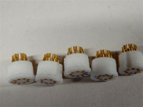 Augat 8 Pin Transistorop Amp Sockets Teflon Gold Plated Solder Cups