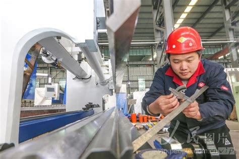 安徽马鞍山： 制造”迈向 智造” 产品畅销海外 人民图片网