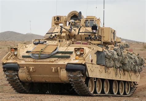 Us Army Tank Modern Bradley Czjop