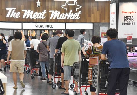 리뉴얼 효과 톡톡…홈플러스 메가푸드마켓 강서점 리뉴얼 이후 매출 4배 증가 이투데이