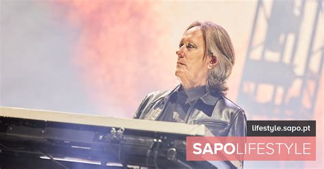 Teclista dos The Cure revela que está a lutar contra linfoma agressivo