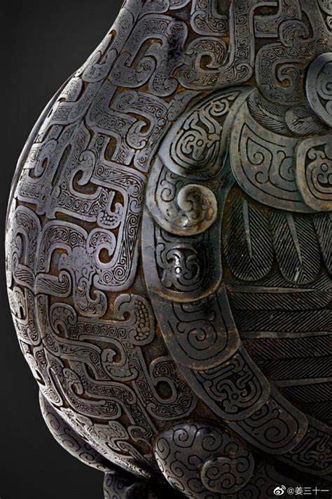 中国古代鸟形青铜器的巅峰之作 子乍弄鸟尊