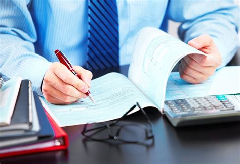 Estructura de las normas de información financiera