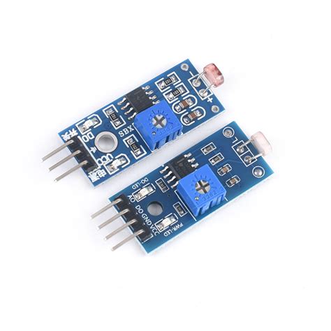 Three Pinfour Pin Photoresistor Module Brightness Photoelectric Light