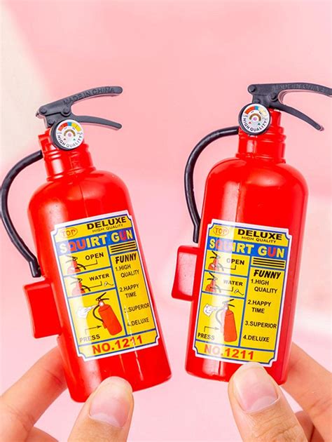 1pc Fire Extinguisher Shaped Toy Creative Plastic Fire Extinguisher