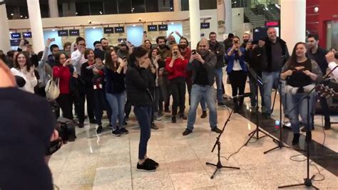 ენდი და აცრემლებული საპატარძლო რა მოხდა თბილისის აეროპორტში Youtube
