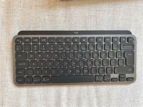 Безжична клавиатура Logitech Mx Keys Mini Bluetooth Usb C Graphite