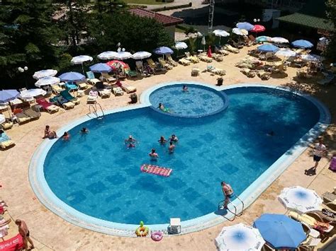 HOTEL LILIA - Updated 2024 Reviews, Photos & Prices