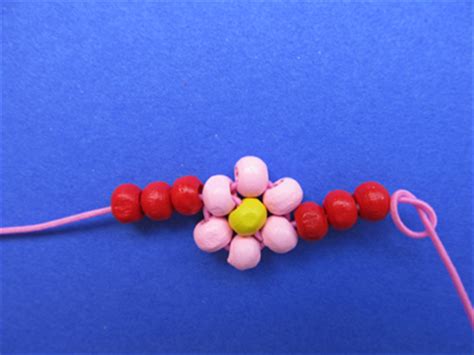How To Make A Daisy Chain Bracelet For Beginners