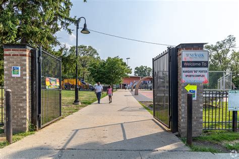 Weequahic Neighborhood Guide Living In Weequahic