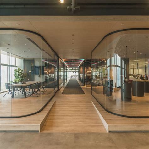 Services Pacific Glass Balustrades