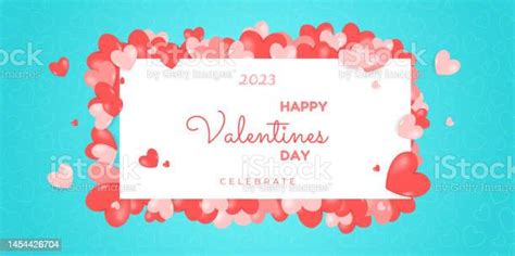 발렌타인 데이 포스터 해피 발렌타인 데이 판매 헤더 또는 현실적인 마음이있는 바우처 템플릿 비즈니스 판매를 위한 포스터 또는 배너 벡터 그림 개념 2월에 대한 스톡 벡터