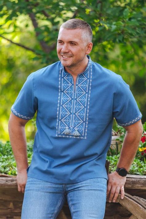 Вишиванка — цена 1100 грн в каталоге Вышиванки Купить мужские вещи по доступной цене на Шафе