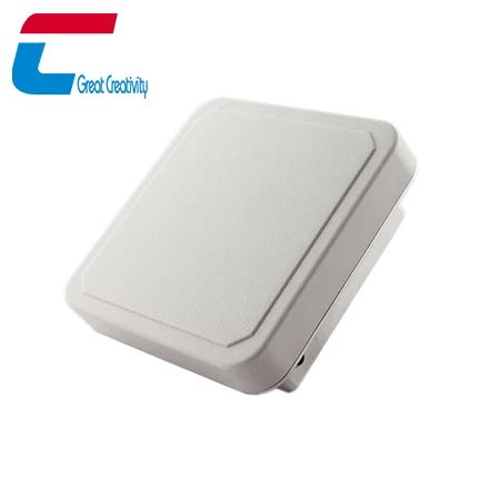 Uhf Rfid Reader With Integrated Antenna