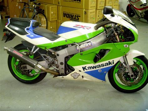 Kawasaki ZXR Moto ZombDrive