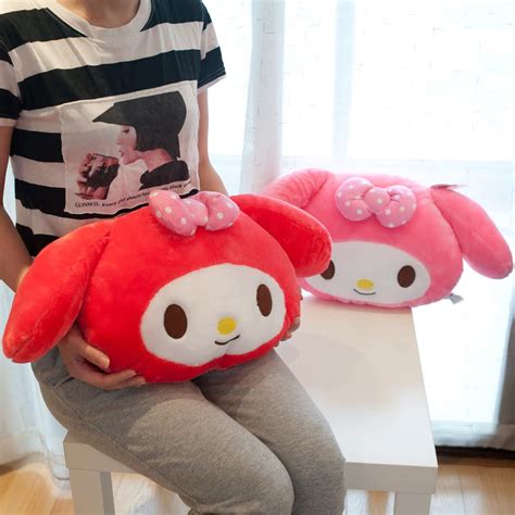 澳捷尔正版防伪hello kitty melody凯蒂猫水果毛绒公仔抱枕靠垫 老鼠玉米
