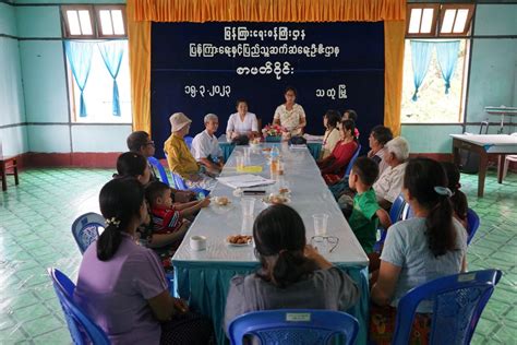 သထုံခရိုင် ပြည်သူ့စာကြည့်တိုက် လူထုအခြေပြုဗဟိုဌာန၌ စာဖတ်ဝိုင်းဆွေးနွေးပ