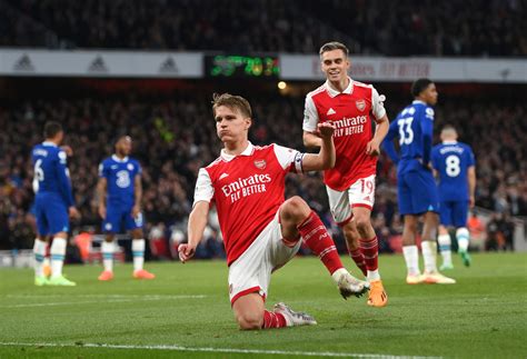 Gary Neville Absolutely Loved 24 Year Old Arsenal Players Display Vs