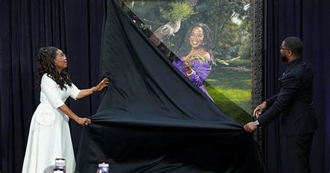 Oprah Winfrey Portrait Revealed At National Portrait Gallery Cbs News