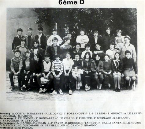 Photo De Classe 6eme D De 1982 Collège Notre Dame Du Pont Copains D