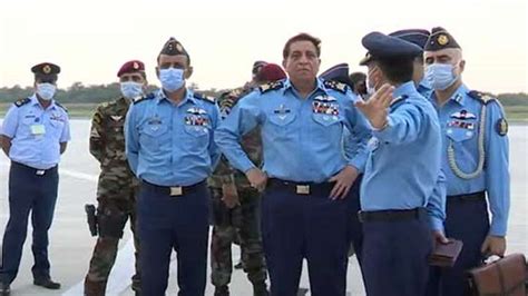 Air Chief Oversees Operational Exercise Of PAF Pakistan Dunya News