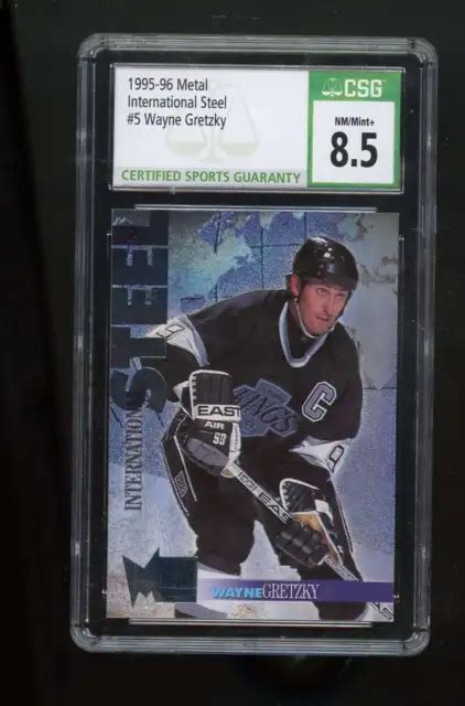 1995 96 FLEER METAL Wayne Gretzky 5 International Steel Kings CSG 8 5
