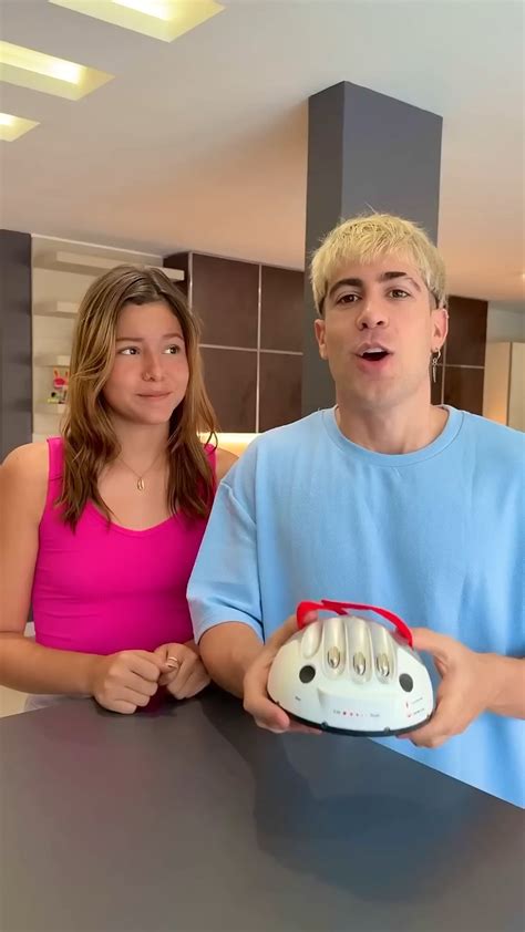 24 Horas De Bromas Con Pelotas De Colores Alejo Igoa Vlogs 24