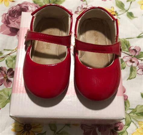 Sapato Vermelho Xua Xua Calçado Infantil Para Bebê Xua Xua Usado