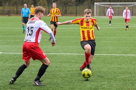 Jonge Goalgetter Jurre Traa Leidt De Aanval Bij Dvg ‘hij Is écht Een Wapen Voor Ons Foto