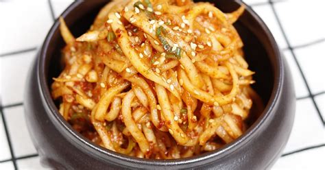 무가 매운 여름철 무생채 맛있게 만드는법 여름무생채 레시피