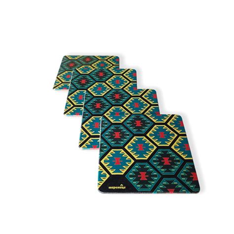 Дрвени подметачи за чаше Бомбе Шаренице сувенири из Србије