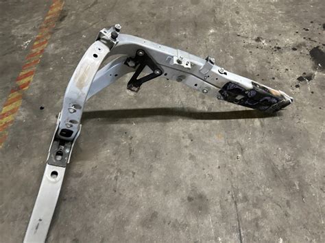 2020 2021 2022 Ford F250 F350 F450 Diesel Radiator Support Apron Assem