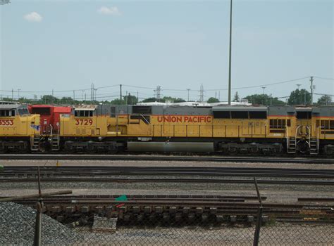 Up 3729 Sd90mac 36 Railroad Discussion Forum