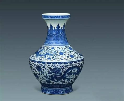 青花瓷真品 乾隆乾隆青花瓷落款真品图 伤感说说吧