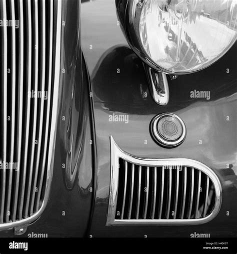 Car Old Timer Radiator Grille Headlight Detail Bw Vehicle
