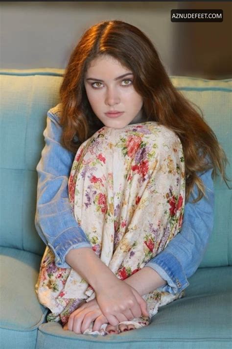 Carolyn Dodd Feet Aznudefeet