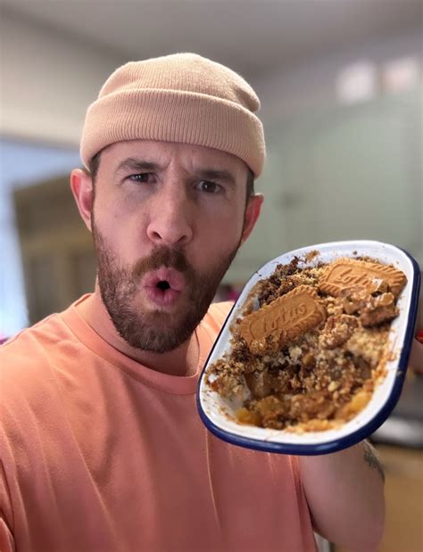 Apple Crumble Recipe Socialmedia Autumn Pleese Joe Moruzzi