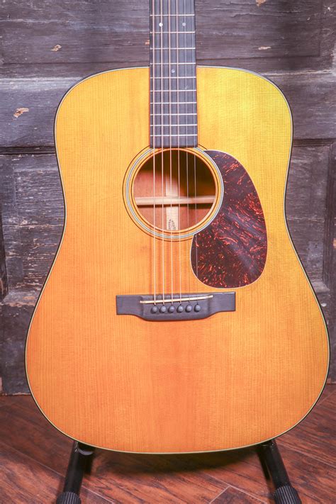 Martin Authentic Series D 18 Authentic 1939 Aged Acoustic Guitar With