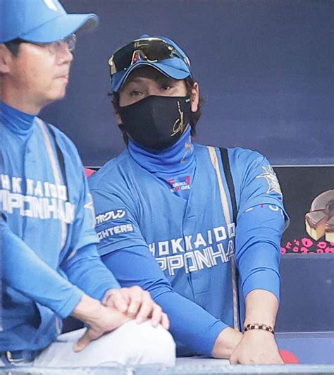 【日本ハム】今季初6連勝逃すも新庄剛志監督「紙一重」 2安打の奈良間大己に「雰囲気出てきている」｜パ・リーグcom｜プロ野球