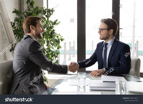 27879 Customer Commitment Royalty Free Photos And Stock Images