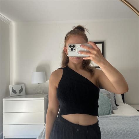 Billy J Pink Diamond Zadie Top Size Xs Depop