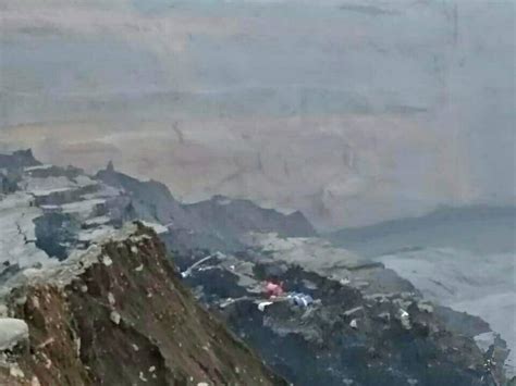 ဖားကန္႔တြင္ ႏြံကန္က်ဳိးေပါက္ ကုမၸဏီ၀န္ထမ္း ၅၄ ဦး ေပ်ာက္ဆံုးေန