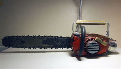 Ash Vs Evil Dead Chainsaw Prop Dont Need Sound To Work So Who Cares