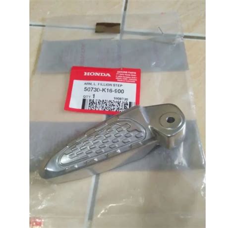 Besi Step Boncengan Belakang Kiri Scoopy F1 Scoopy Esp K16 New Sscoopy