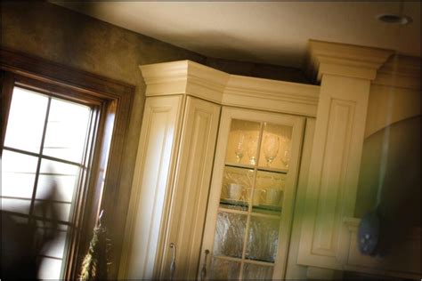 Best Crown Molding For Shaker Cabinets Cabinet Home Decorating