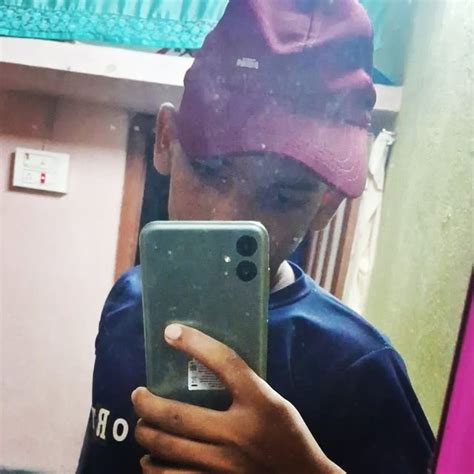 Tausif Raza 01 Tausif Raza • Threads Say More