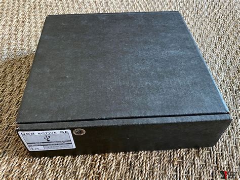 Synergistic Research Usb Active Se 1m Usb B To A Cable Stealth Black