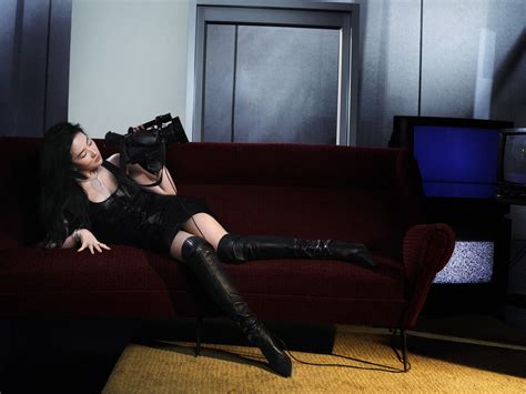 Clip phút quay lén Lưu Diệc Phi gây bão cõi mạng Saostar vn