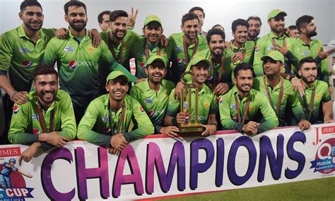 لاہور میں کرکٹ کی واپسی کا جشن Sport Dawn News Urdu