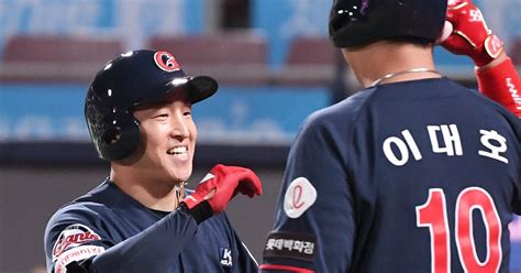 수원 리포트 13년 만의 개막 3연전 스윕 롯데의 변신 부산이 들썩인다